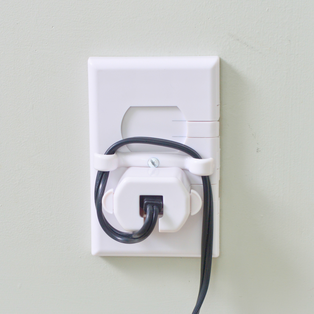 Plug Guard / Cord Keeper 3-Pack | Outlet Covers | Cardinal Gates